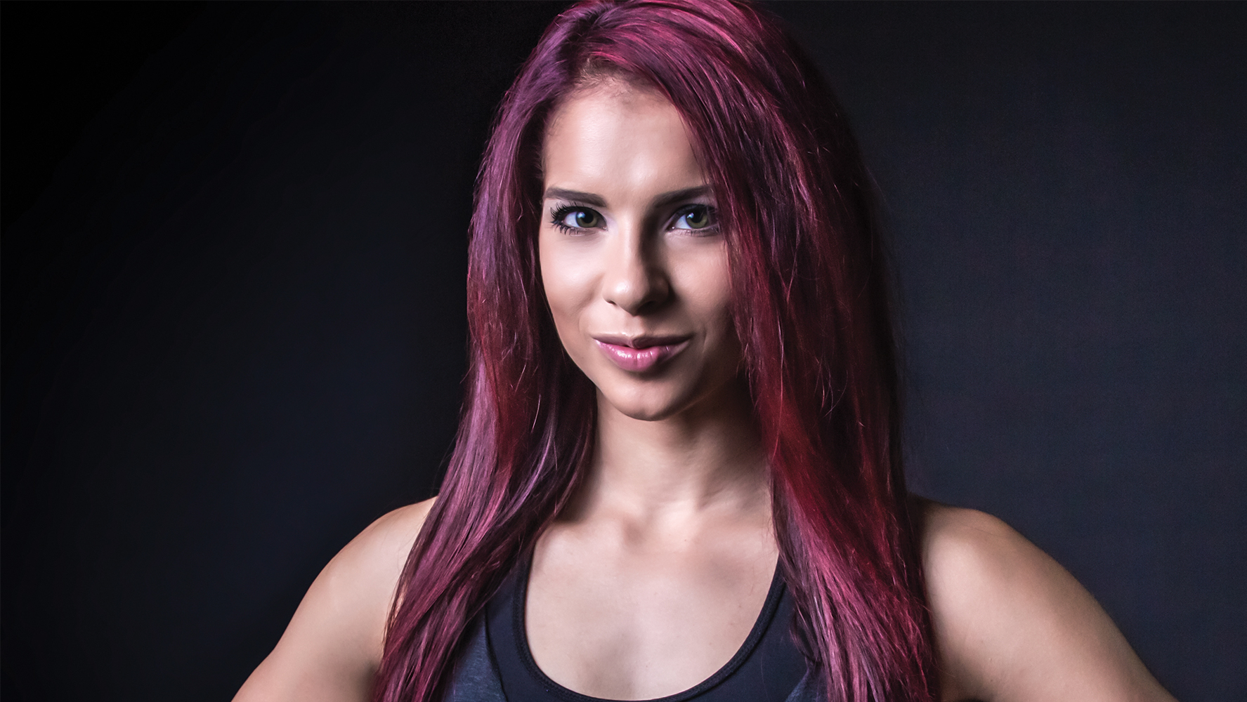 Amber F. - Drive Custom Fit